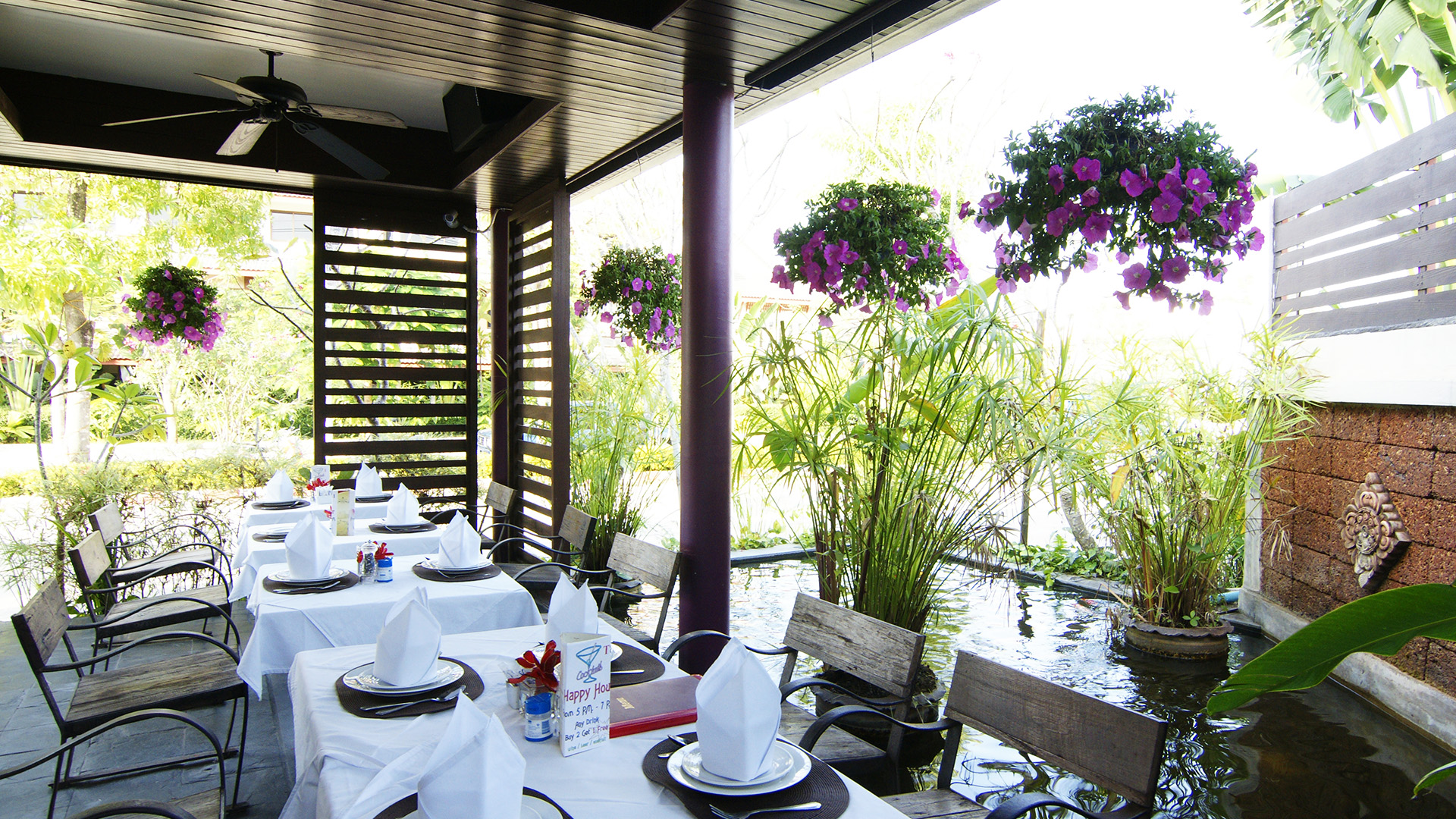 Laluna Resort | Sunbirdie